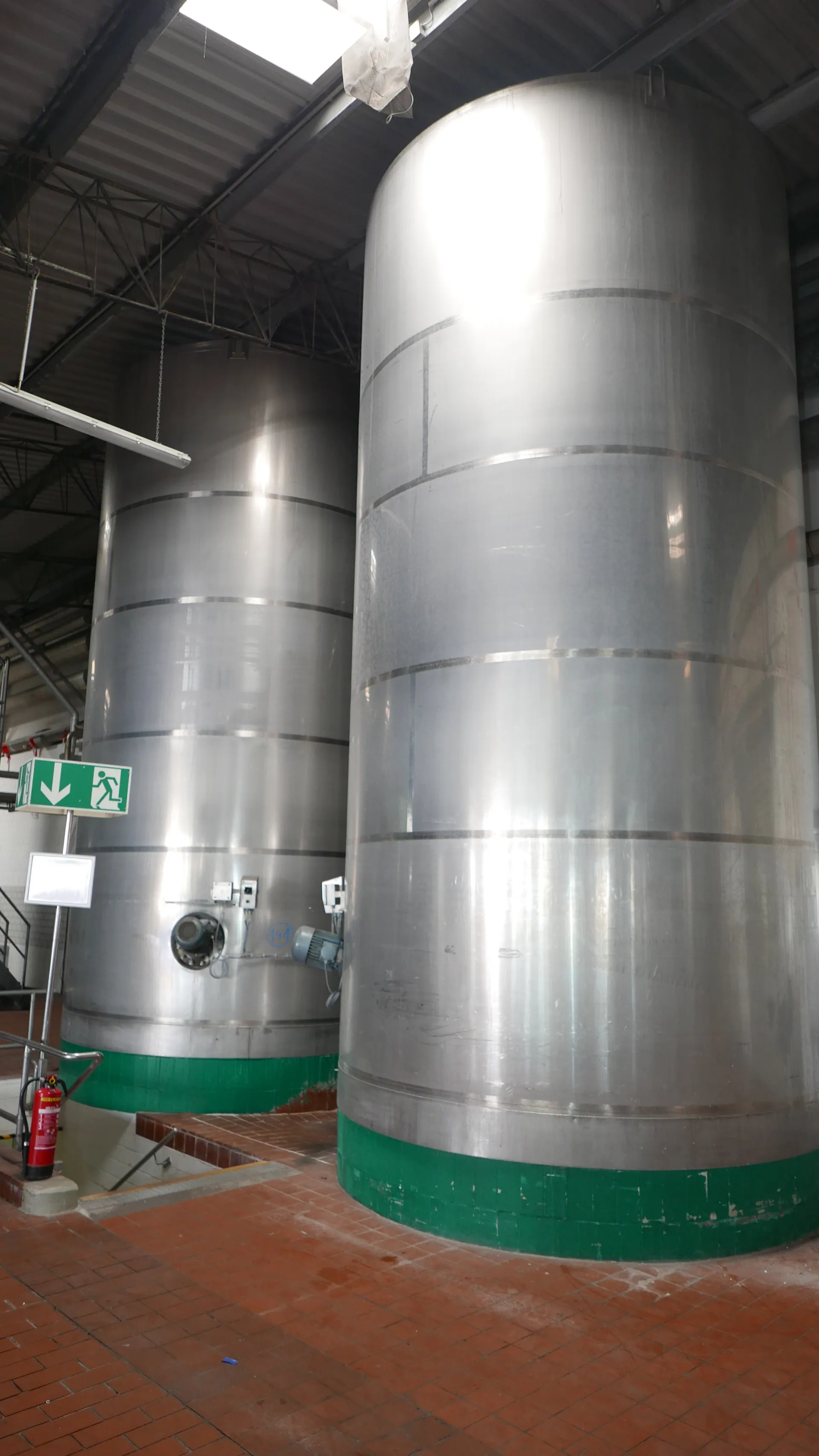 25-0150EUBA | Eurolux - Ihr Spezialist in Sachen Tanks